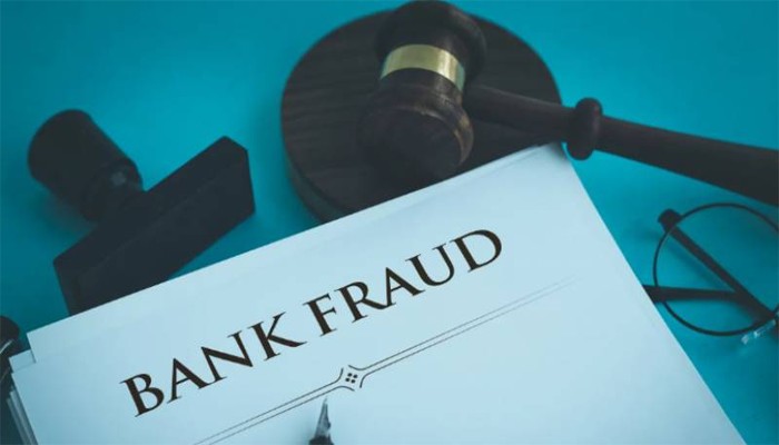 Bank manager swindles millions via fake documents | Pakistan State Time